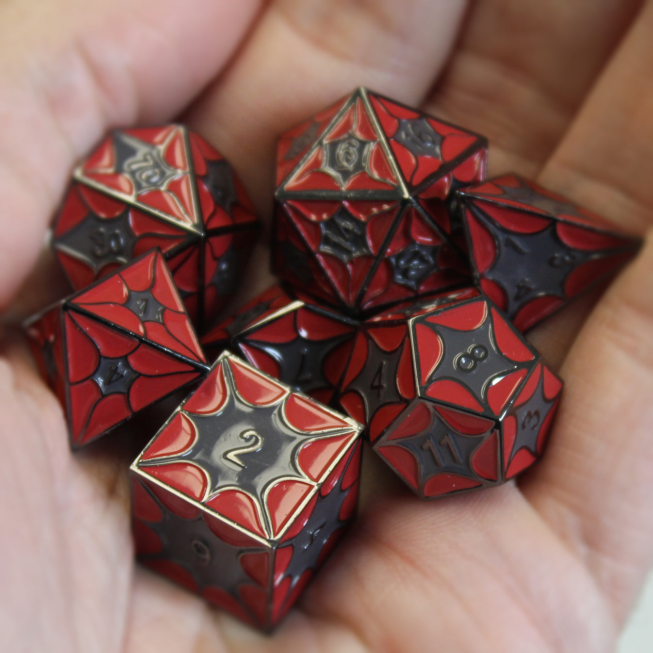 Metal DragonScale Red Dice Set with Display Box – Dice Dungeons